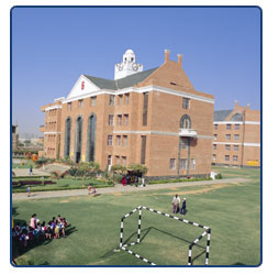 School Overview | Scottish High International School
