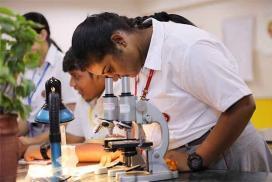 Lab & Library | Scottish High International school ...